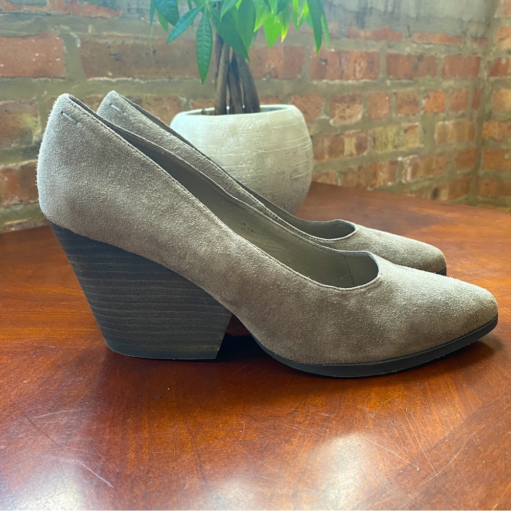 Eileen Fisher Hawk Block Heels Gray Suede Size 9.5 - Gem
